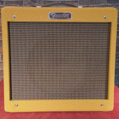 Fender Pro Junior IV 15-Watt 1x10" Guitar Combo Tweed | Reverb