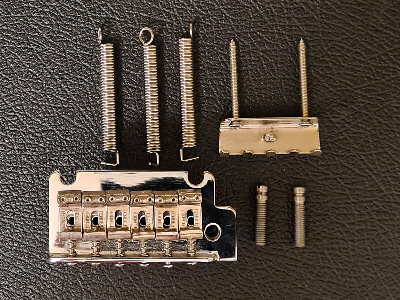 Fender Player Stratocaster bridge assembly - 2018 Ponte | Reverb