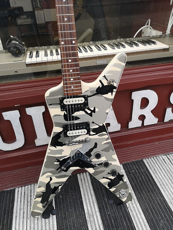 Dean Dime O Flage. The silhouettes of Dimebag Daryl. | Reverb