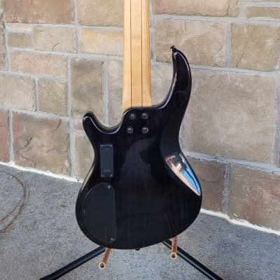 Dean Edge 6-String Fretless Bass - Trans Gloss Black | Reverb