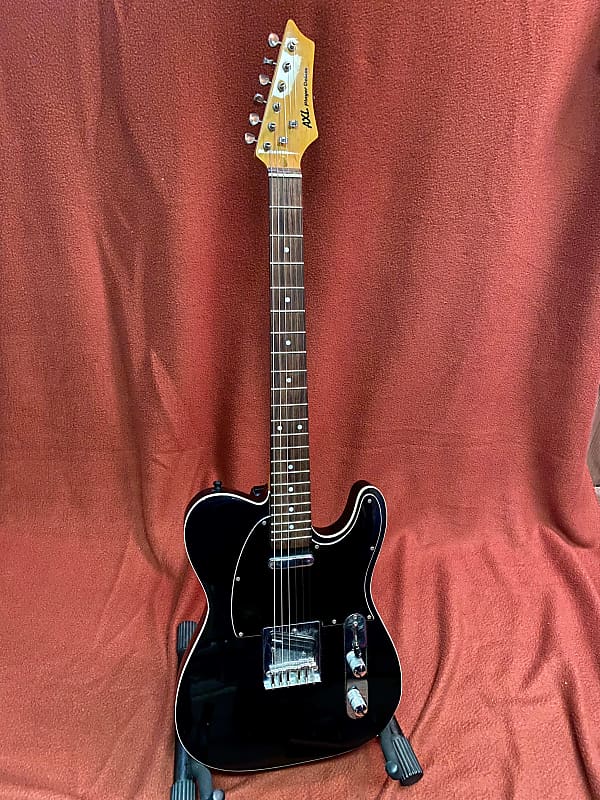 AXL Telecaster / Player Deluxe 1990's - Black / White Binding | Reverb