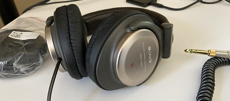 Sony MDR-V900 headphones | Reverb