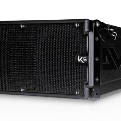 dB Technologies DVA K5 Powered Line Array System | Reverb