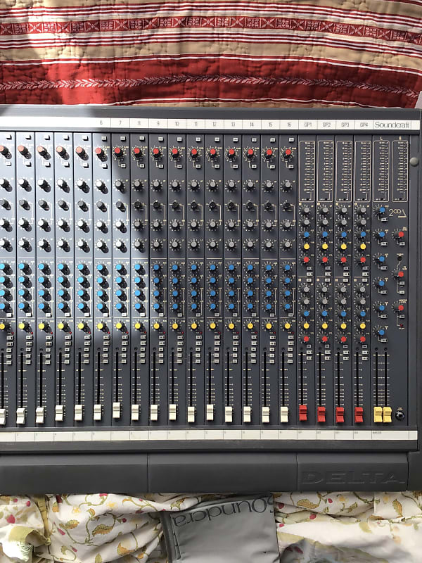 Soundcraft Delta 200 16 CH - modified / Jim Williams Late 80s | Reverb