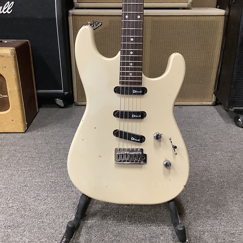 Charvel “Charvette” Guitar | Reverb