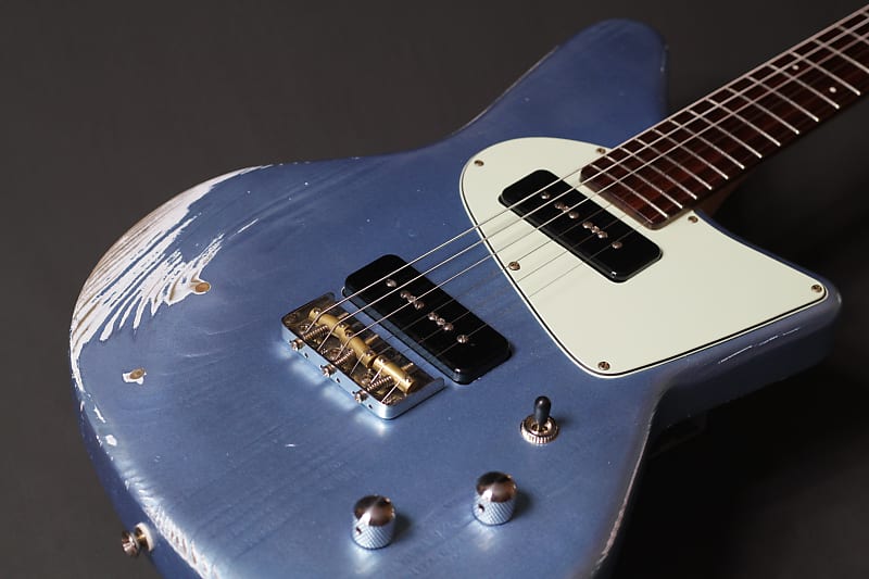 Reani Guitars Bellagio 2022 Ice Blue - on request | Reverb