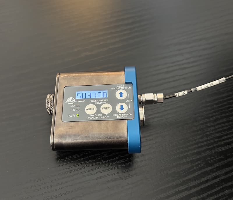 Lectrosonics SMQV Wireless Transmitter - Block 19 - Backlight | Reverb