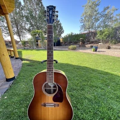 Gibson J-45 Walnut Custom 2019 Honey Burst | Reverb