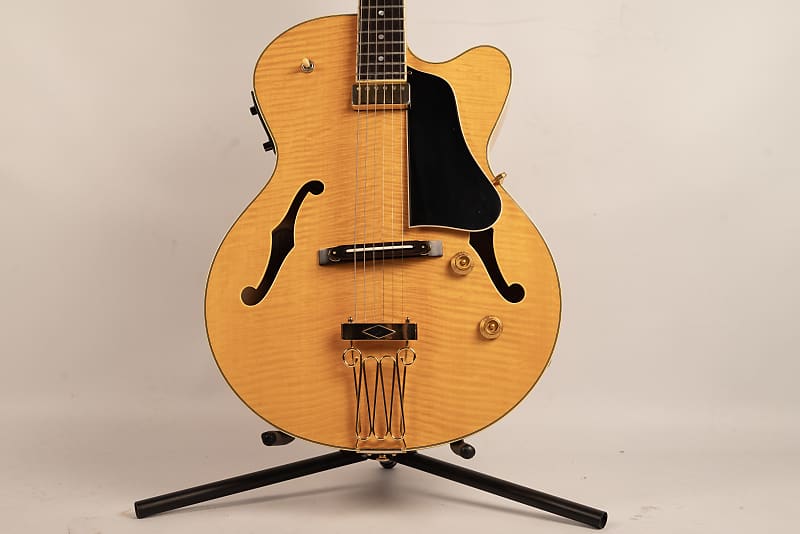 Yamaha AEX1500 Martin Taylor Model - in Natural | Reverb