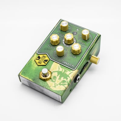 Beetronics Swarm Fuzz Harmonizer - Custom Shop 2672 | Reverb
