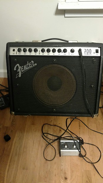 Fender Roc Pro 700 1996 Black Toilex | Reverb