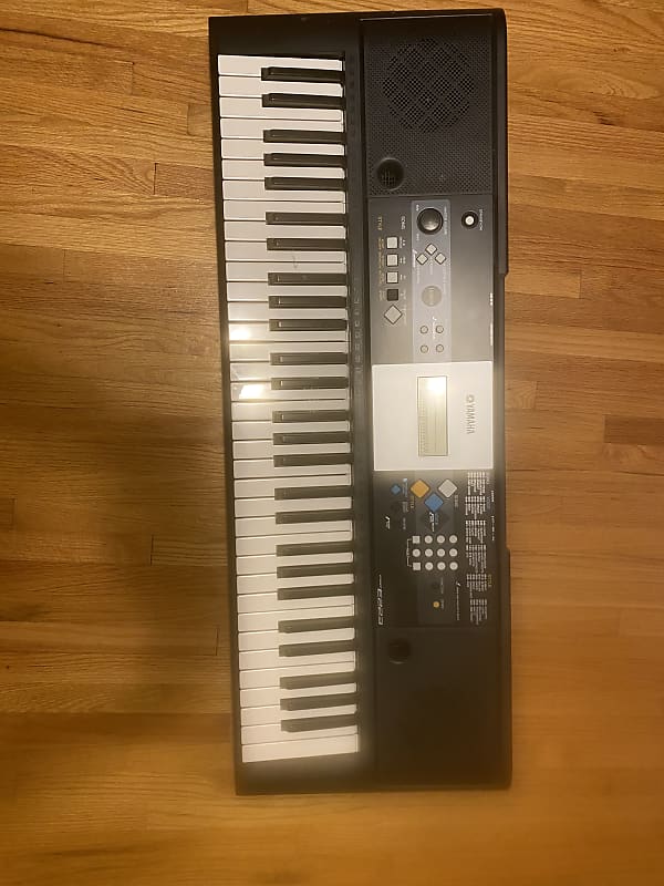 Yamaha PSR-E223 | Reverb