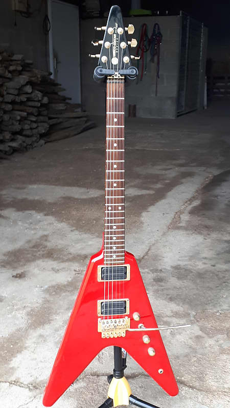 Greco flying V MTV80 1984 - red | Reverb