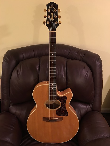 Guild F30-CE BLD acoustic electric w/hard case F30-CE BLD | Reverb