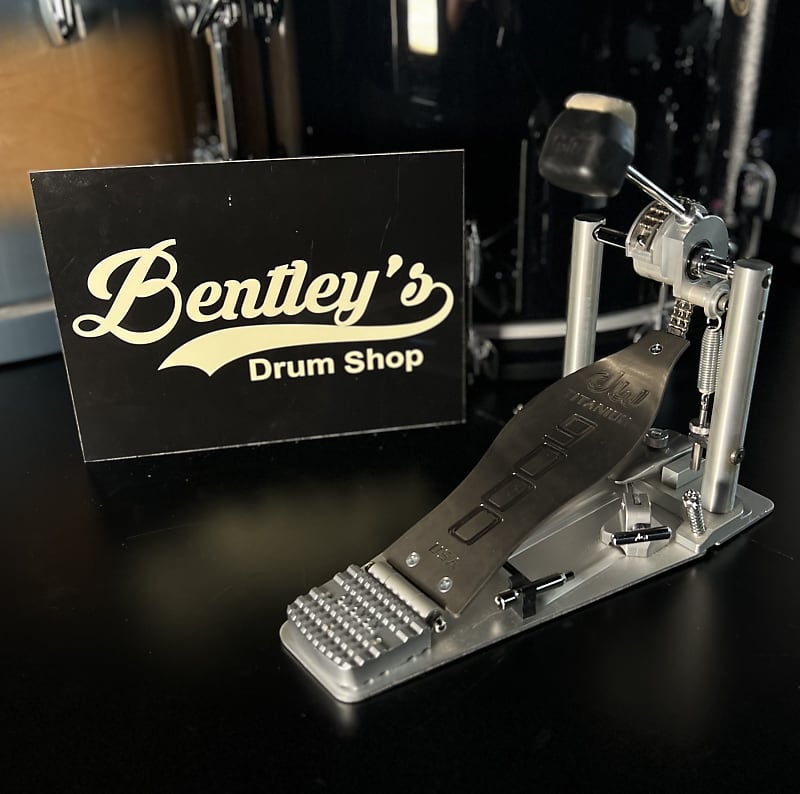 RARE DW 9000 Titanium 30th Anniversary Single Pedal | Reverb