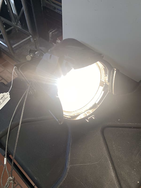 ETC Source 4 PAR 750 Light 2 of 2 | Reverb