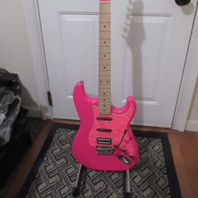 ~Cashified~ Kramer Stratocaster-Style Pink Rock 'n' Roller | Reverb