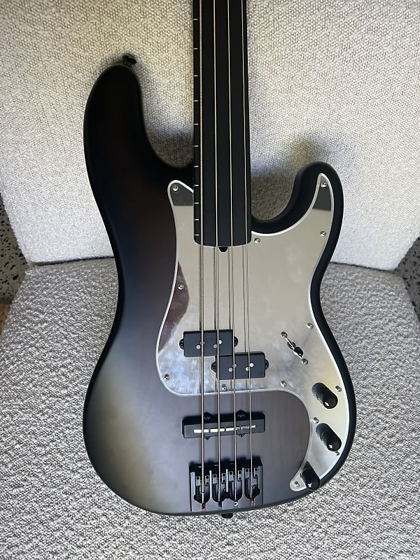 Fretless Status P Bass Warmoth Body 2018 Black Stain | Reverb