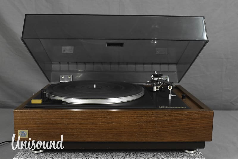 Micro Seiki MR-611 Record player turntable in very good | Reverb