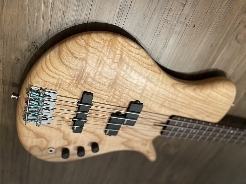 Walter Bass Co. A34F Fretless Bass - EMG Ash Padauk | Reverb