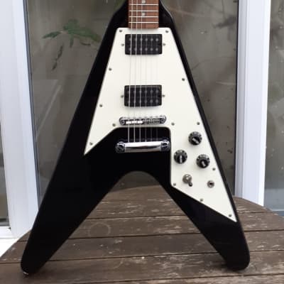 Commodore Flying V Black Guitar | Reverb
