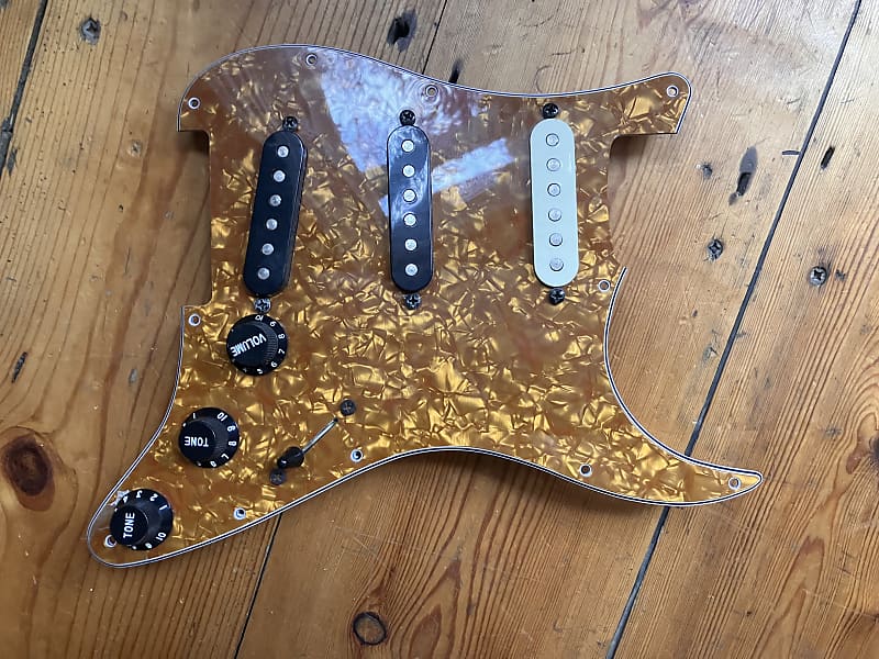 Stratocaster Electric Guitar Loaded Scratchplate ( Guitars | Reverb