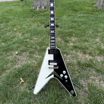 Dean Michael Schenker Flying V 2006 - Black / White | Reverb