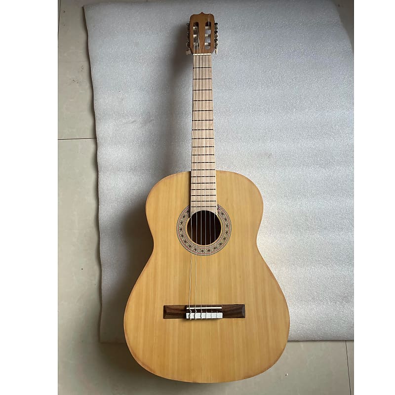 39" Classical Guitar | Reverb