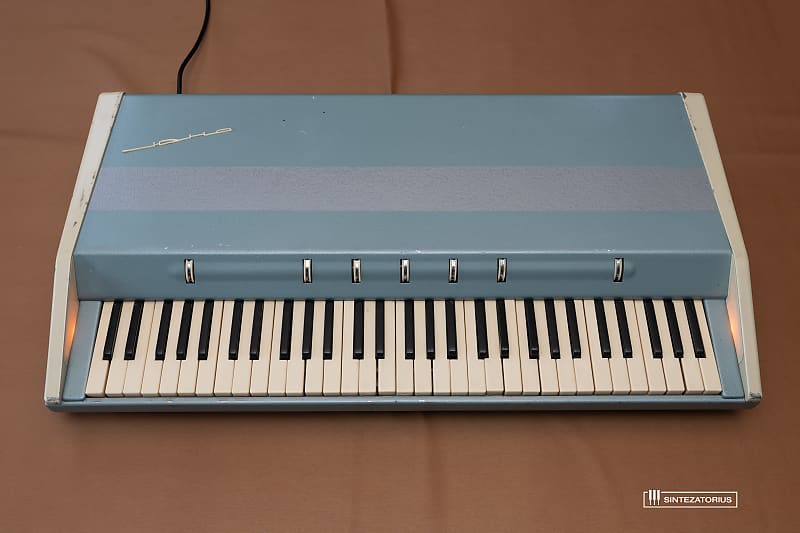 Super Rare Unost (Юность) - First mass production Soviet | Reverb