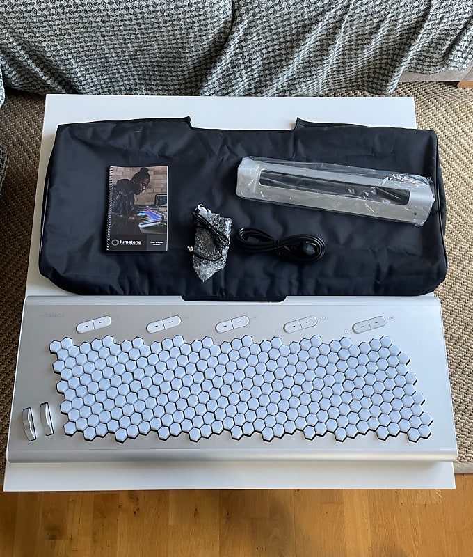 Lumatone Lumatone - Isomorphic | Microtonal | MPE | Midi 2.0 | Reverb