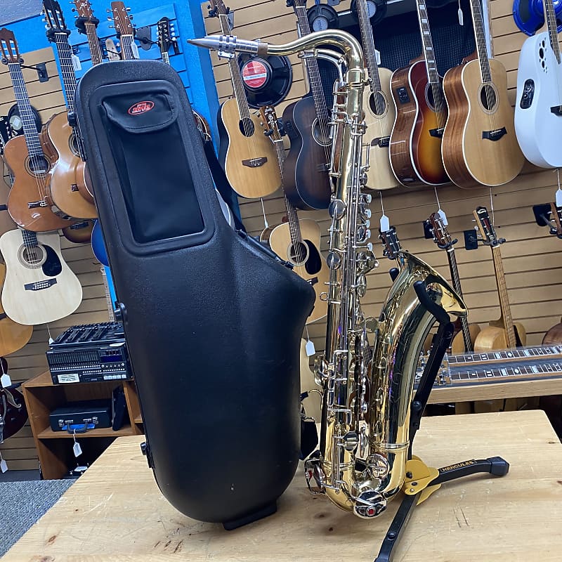 Conn 10m Tenor Saxophone w/Case | Reverb
