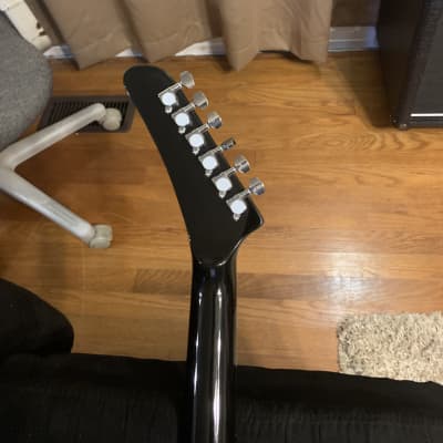 Chibson Explorer Flying V Copy - Black - White | Reverb