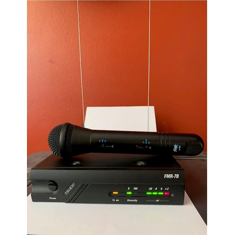 TELEX FMR-70 Handheld Wireless ProStar Microphone System | Reverb