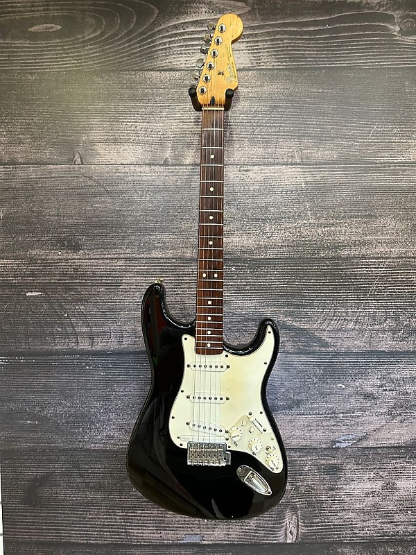 Fender Roland Ready Stratocaster Electric Guitar (Clearwater, | Reverb
