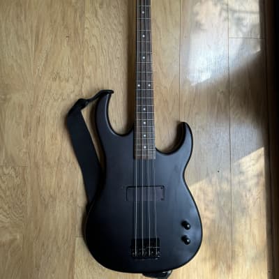 Dean Custom Zone Bass 4 string Nuclear Green Excellent | Reverb