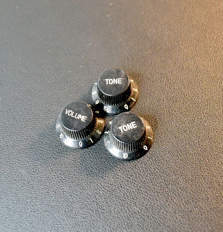 Squier Stratocaster Control Knobs 2000s Black | Reverb