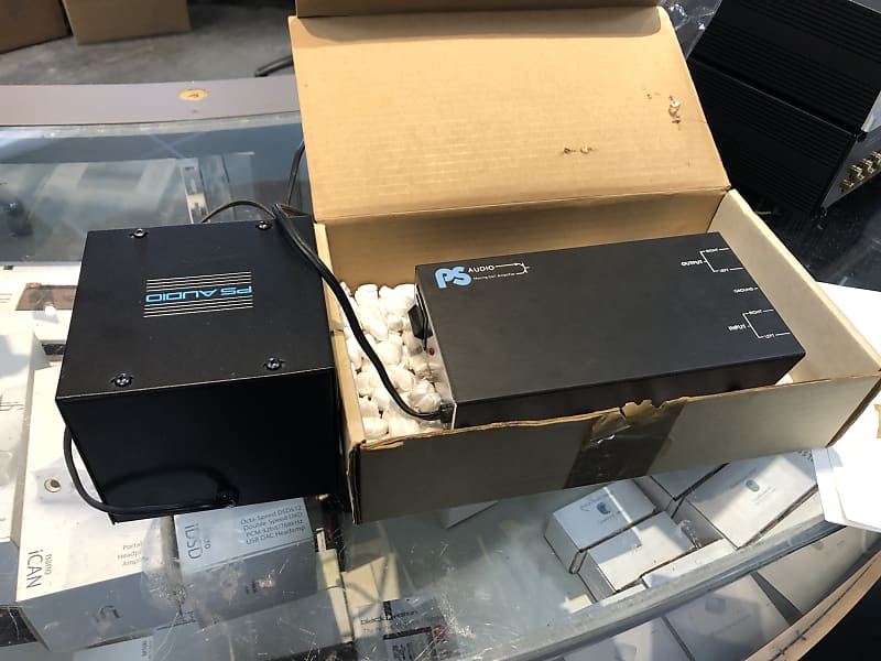 PS Audio Moving Coil Amplifier | Reverb