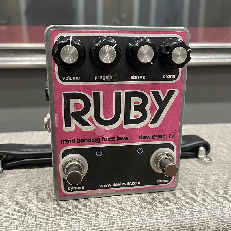 Devi Ever : FX Ruby | Reverb