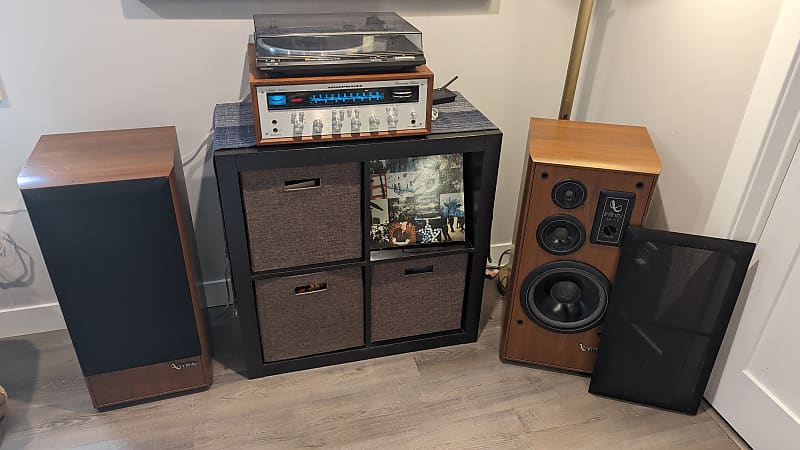 Infinity Studio Monitor Floor Speakers: SM-112 Oak Finish | Reverb