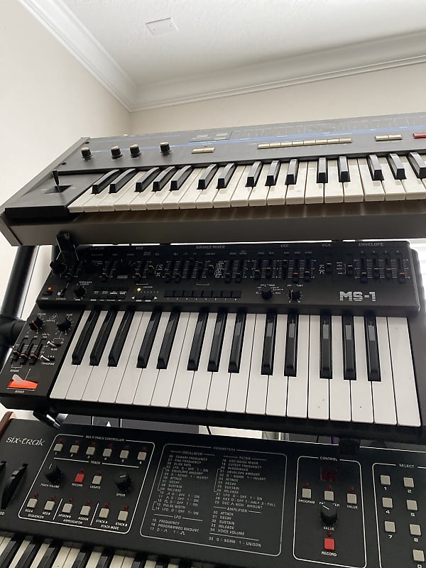 Behringer MS-1 / MS-101 Analog Synthesizer | Reverb