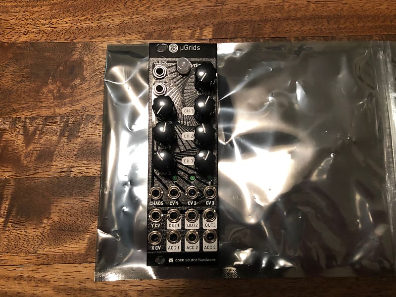 uGrids (8 hp Mutable Instruments Grids clone) w/ Black Magpie | Reverb