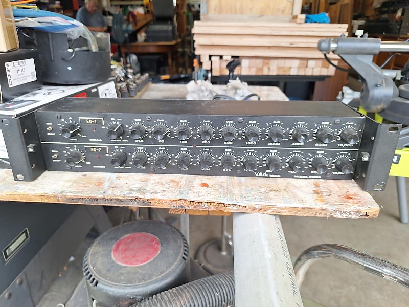 White Instruments 4100A Stereo Graphic Inductor EQ | Reverb