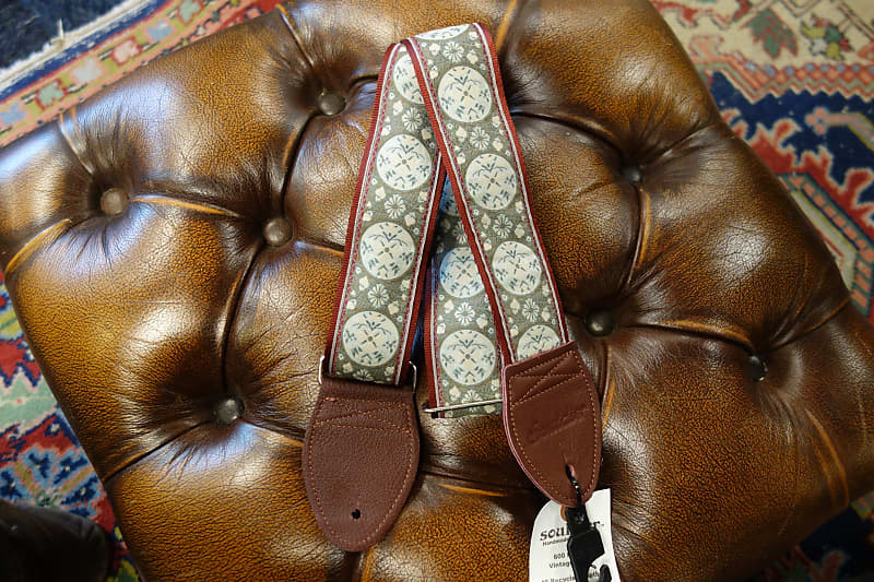 Souldier Medallion Maroon Guitarstrap | Reverb