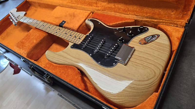 1977 Fender Stratocaster Hardtail Natural Ash Vintage | Reverb España