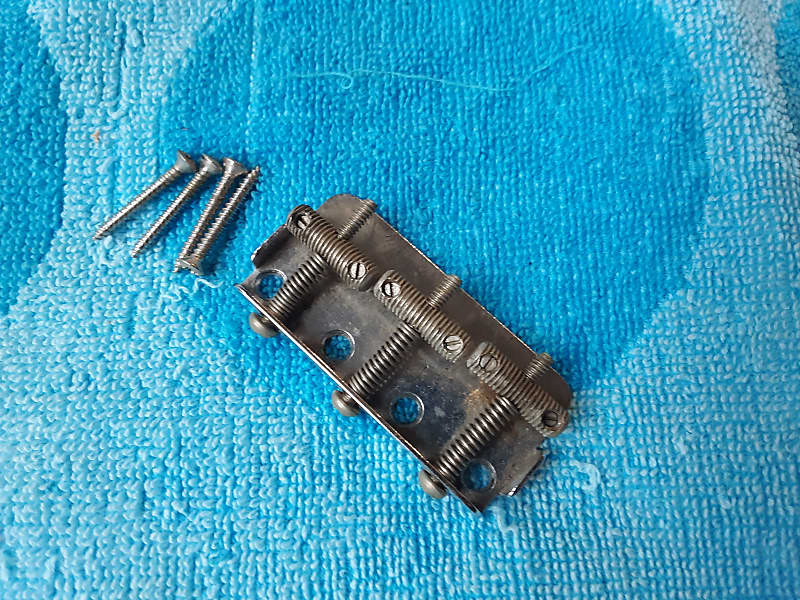 1958 - 64 Fender Musicmaster Duo Sonic guitar bridge | Reverb UK