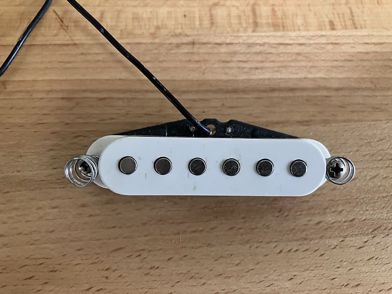 Fender Squier Affinity Stratocaster Neck Pickup 2001 | Reverb
