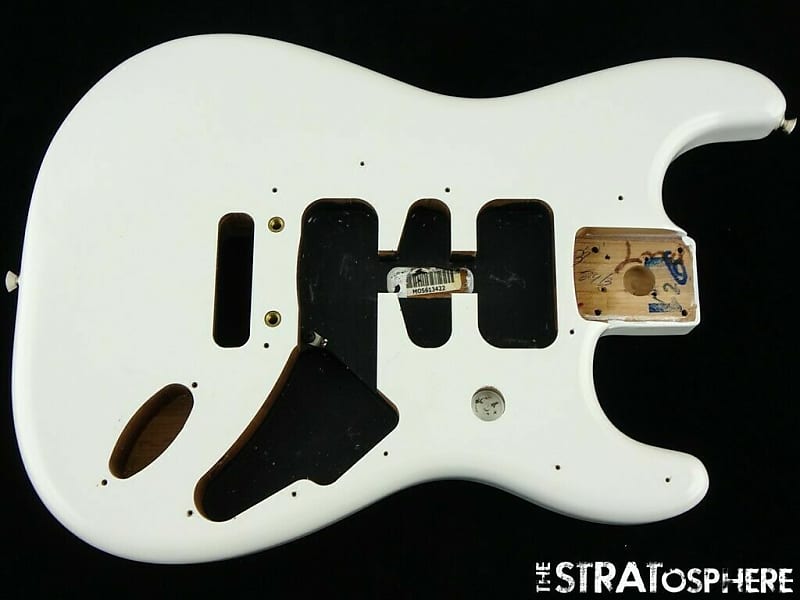 2022 Fender Player Stratocaster Strat BODY Parts Alder, | Reverb UK