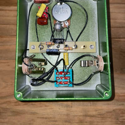 Daisy Cutter Effects 3 way Treble booster 2022 Green | Reverb