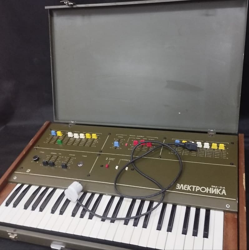 Vintage analog strings synth Elektronika EM-04, 1987 | Reverb