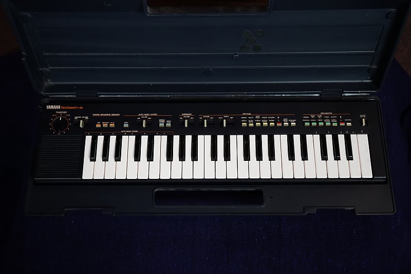 Yamaha PS-400 Portasound with case | Reverb